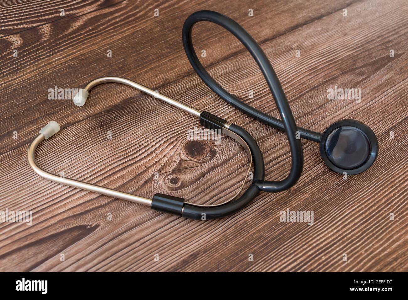 Medical stethoscope for the diagnosis of human heartbeat and breathing ...
