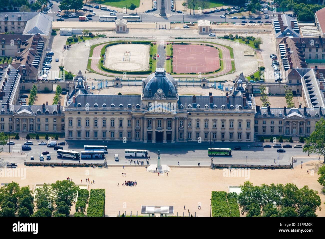 Structure militaire hi-res stock photography and images - Alamy