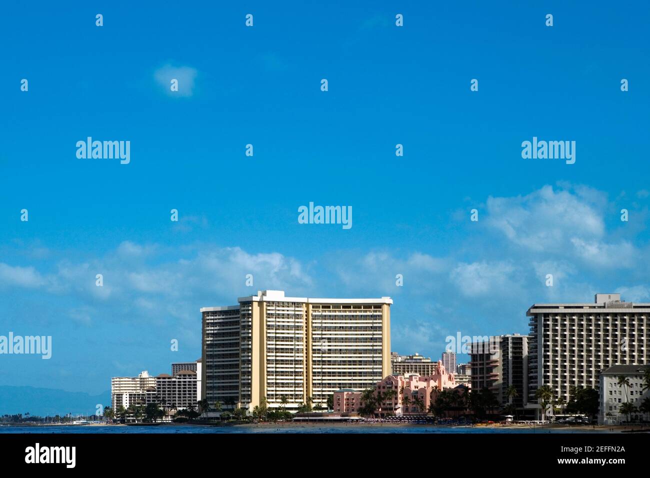 Buildings waterfront waikiki beach hi-res stock photography and images ...