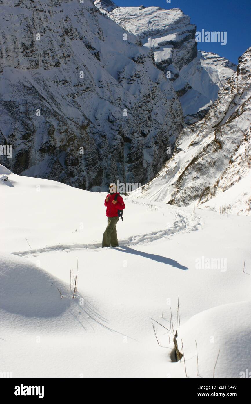 Young man climbing himalayas hi-res stock photography and images - Alamy