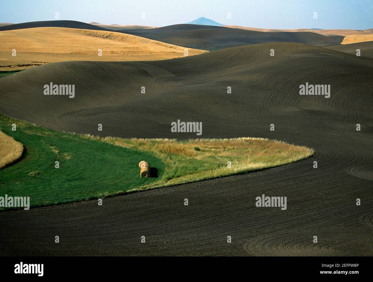 Contour ploughing hi-res stock photography and images - Alamy