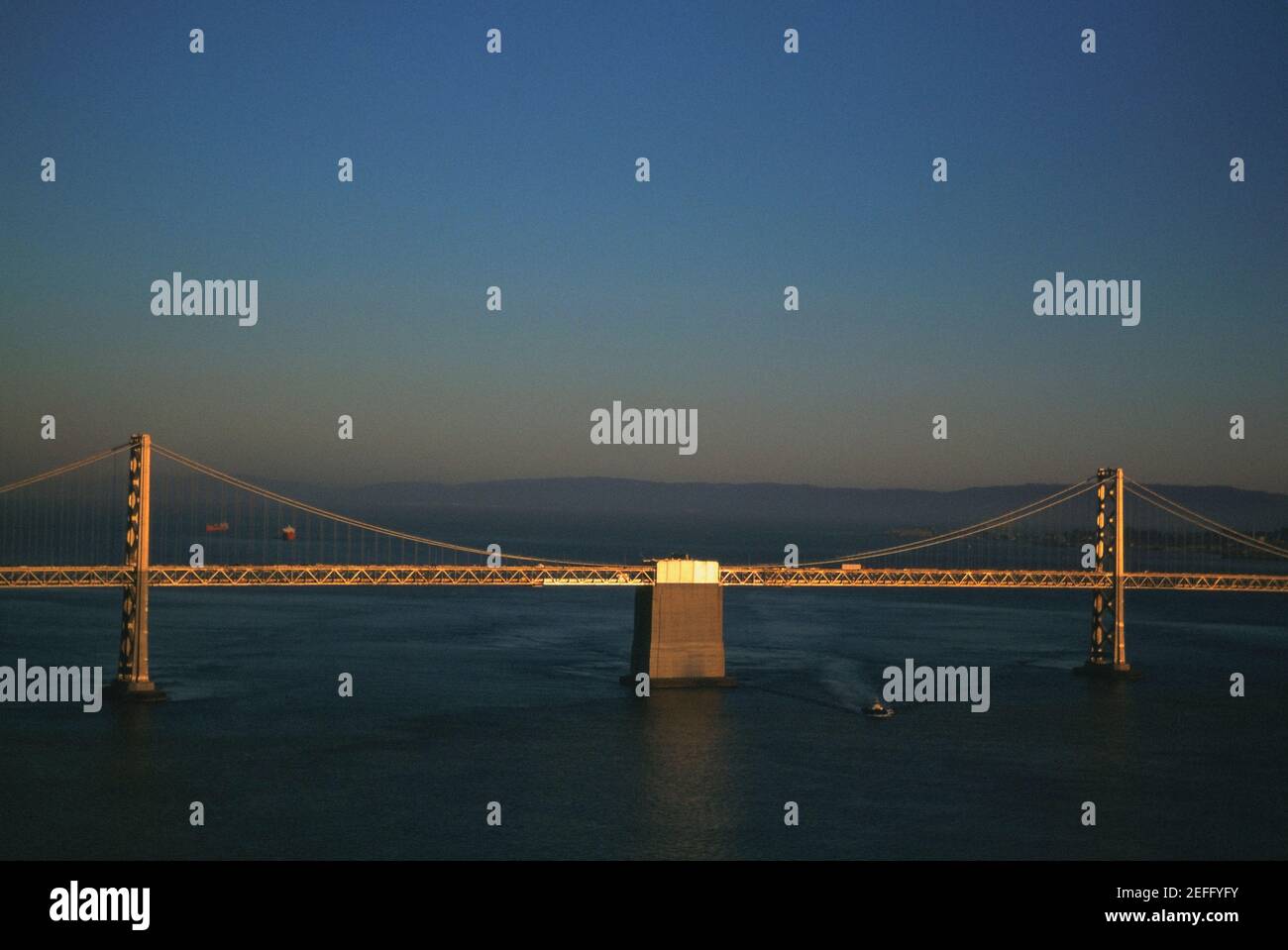 Birds eye view of the bridge hi-res stock photography and images - Alamy