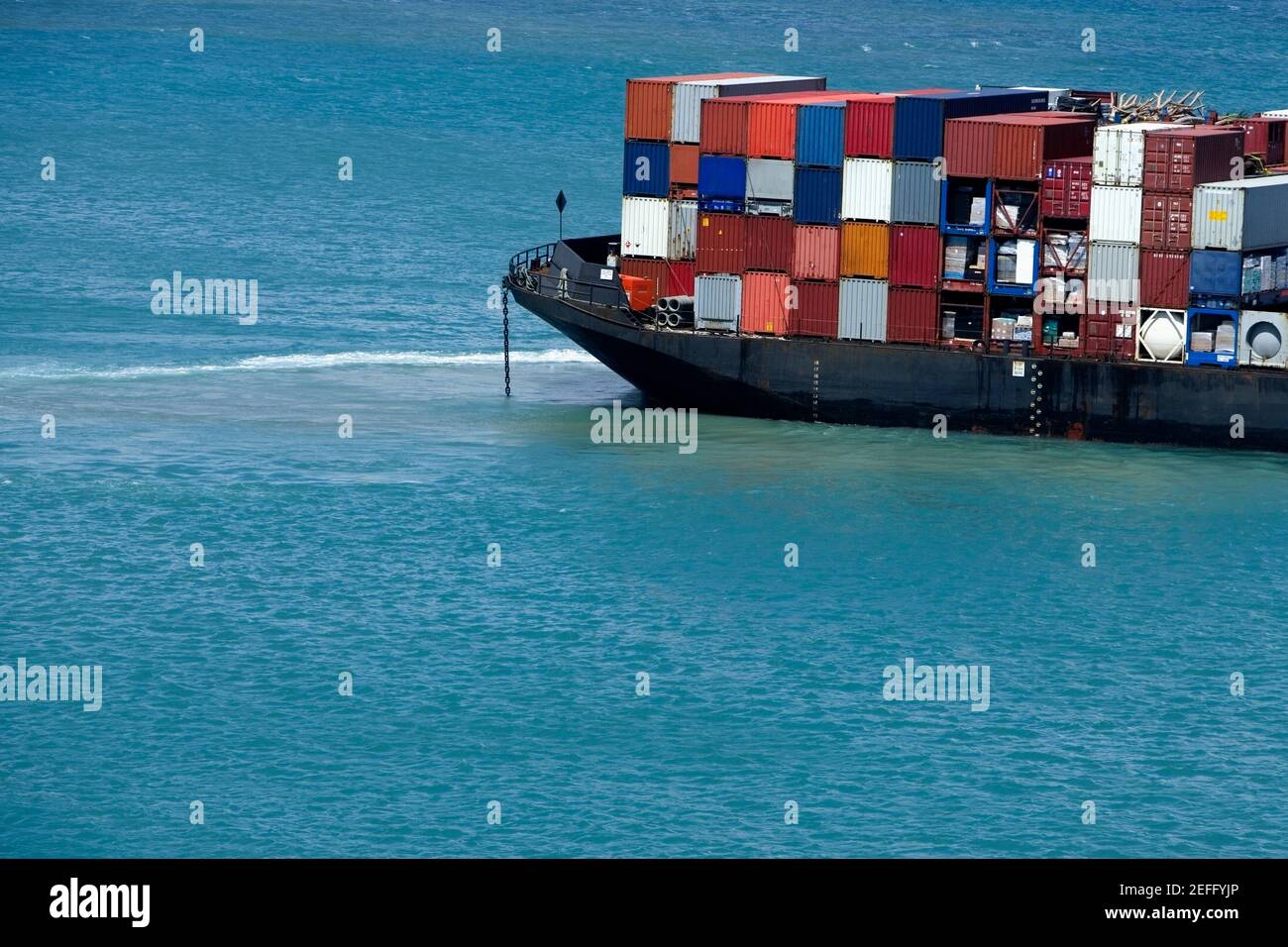 Container ship from above hi-res stock photography and images - Alamy