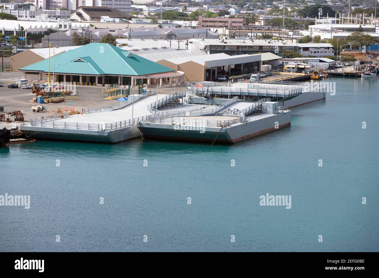 Building made from shipping containers hi-res stock photography and ...