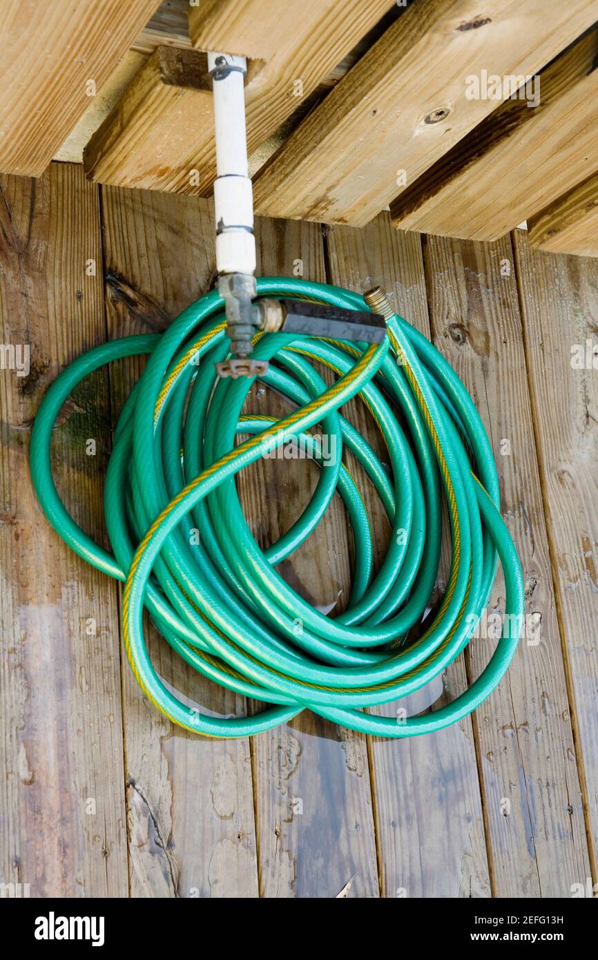Long hose pipe hi-res stock photography and images - Alamy