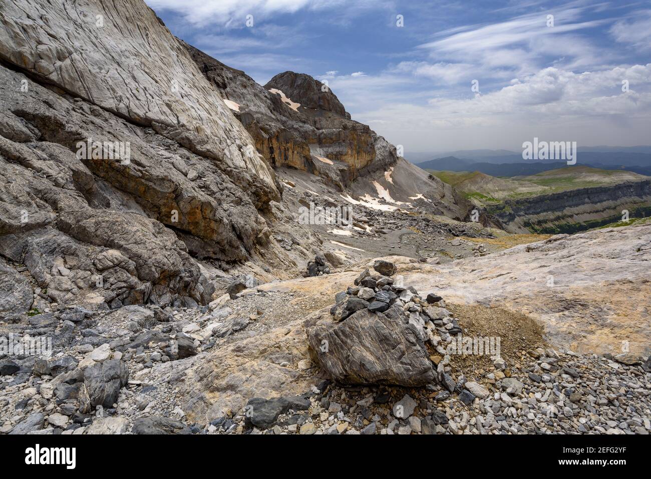 Hito nacional hi-res stock photography and images - Alamy