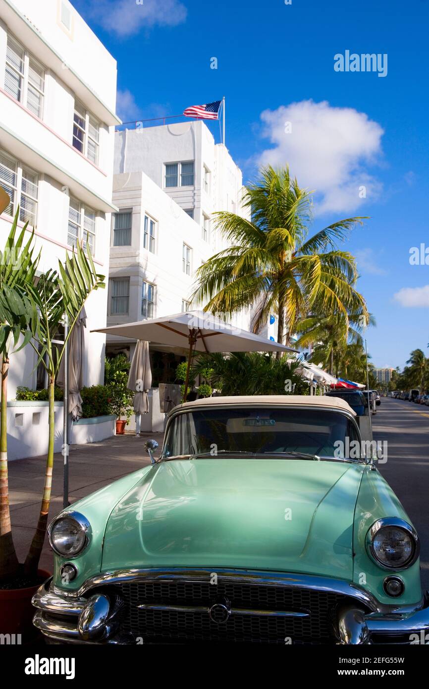 Miami backgrounds hi-res stock photography and images - Alamy