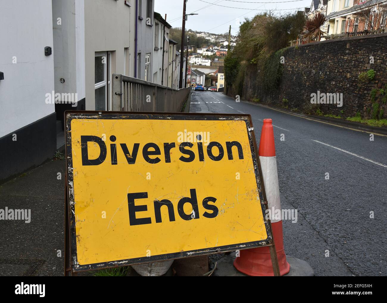 UK Road Signs as found on streets of North Devon Stock Photo - Alamy