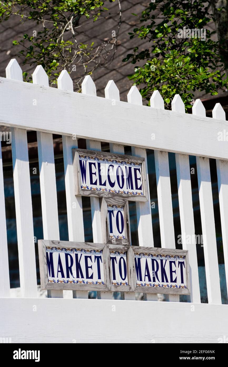 Welcome sign on a picket fence, St George Street, St Augustine, Florida ...