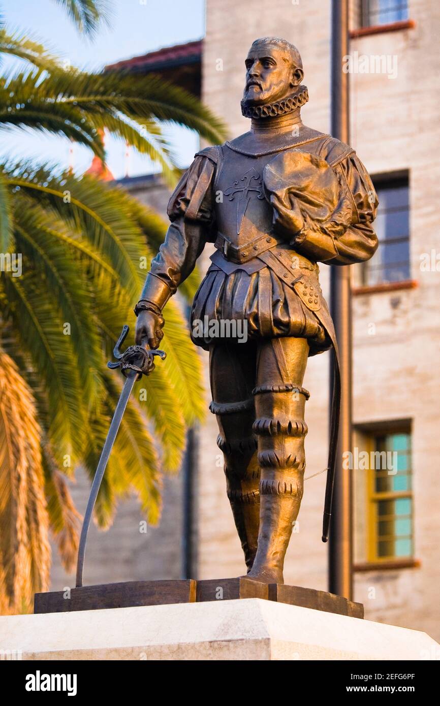 Sculpture don pedro menendez de aviles hi-res stock photography and ...