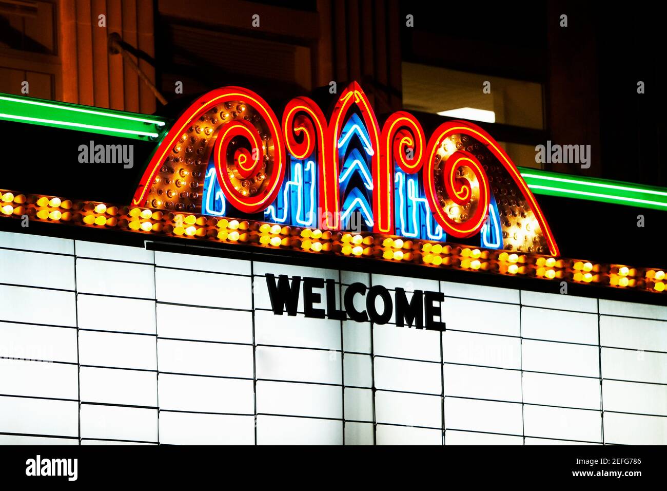 Movie theater marquee hi-res stock photography and images - Alamy