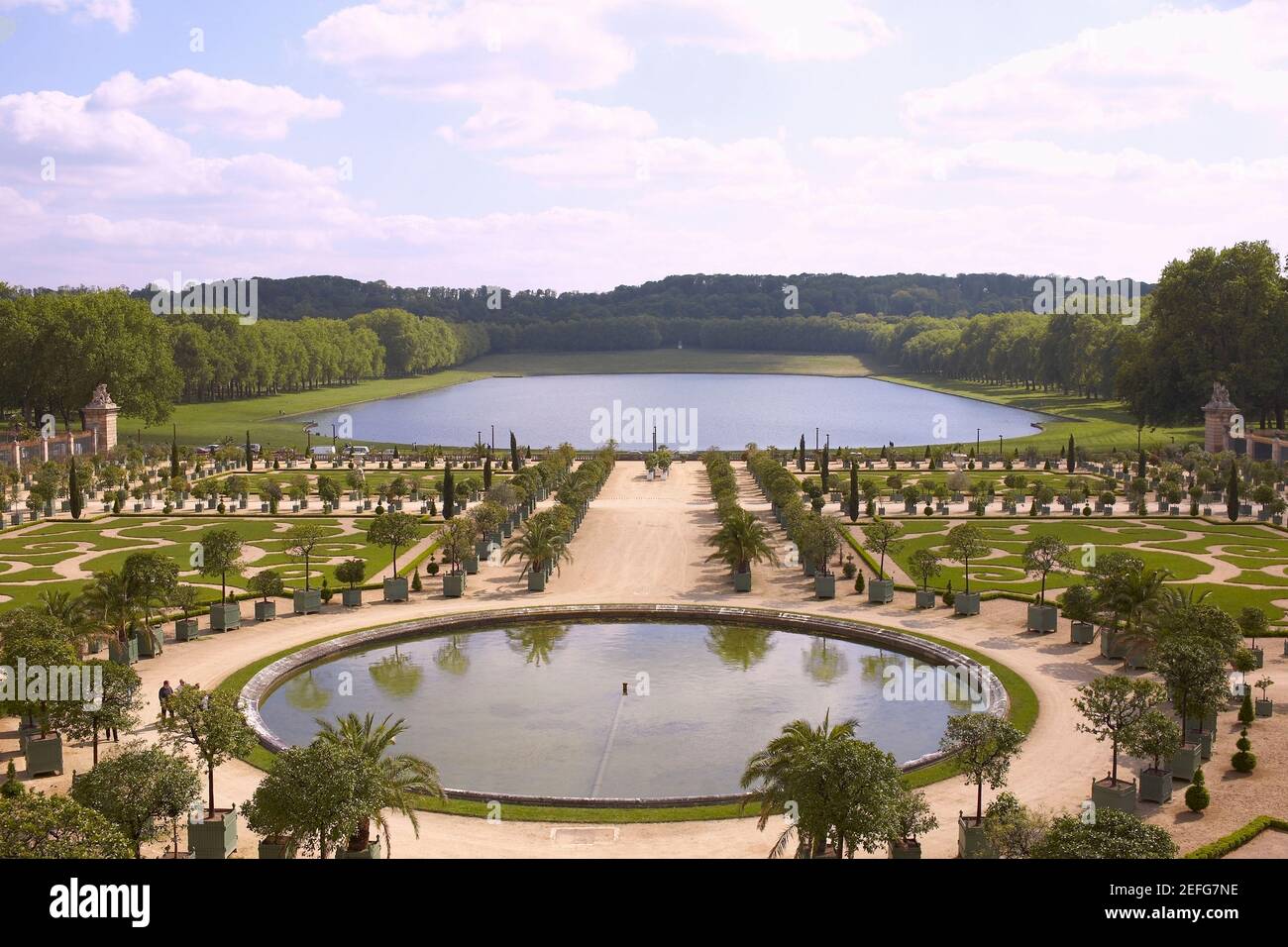 Chateau versailles from above hi-res stock photography and images - Alamy