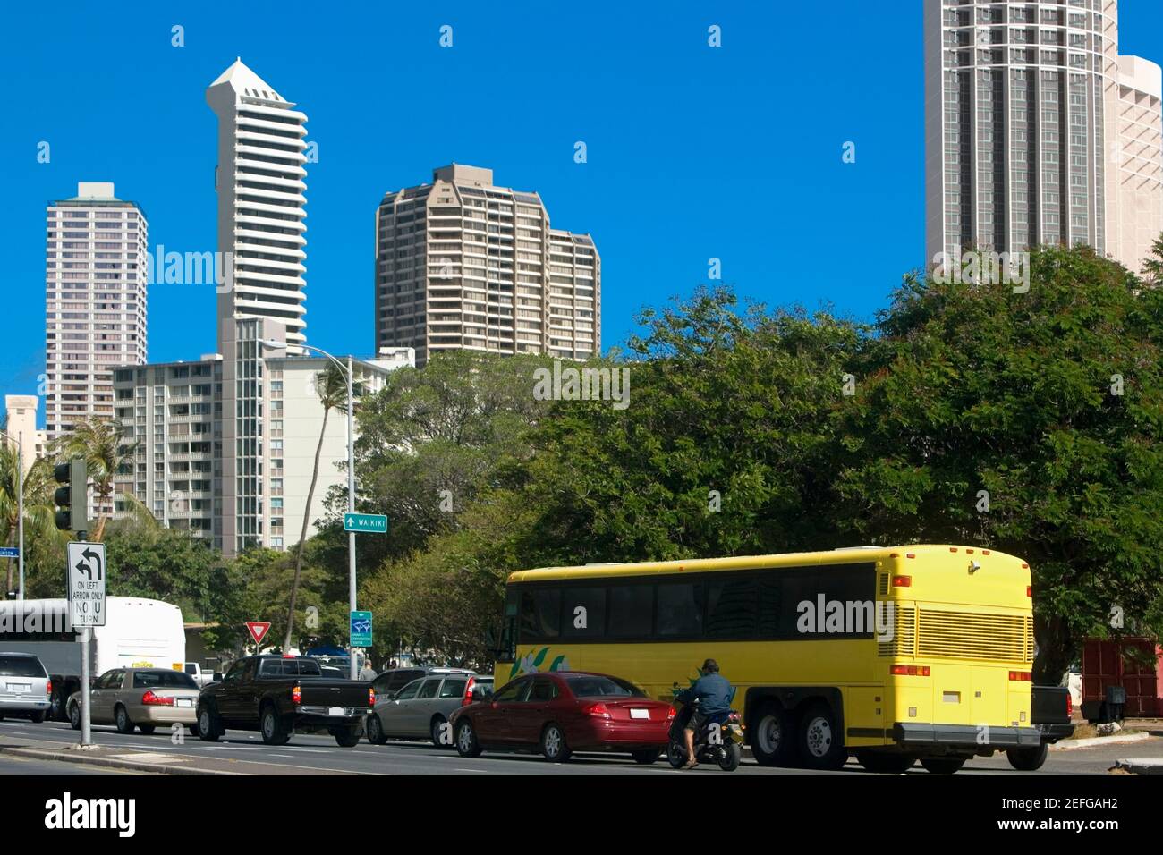 Honolulu car light hi-res stock photography and images - Alamy
