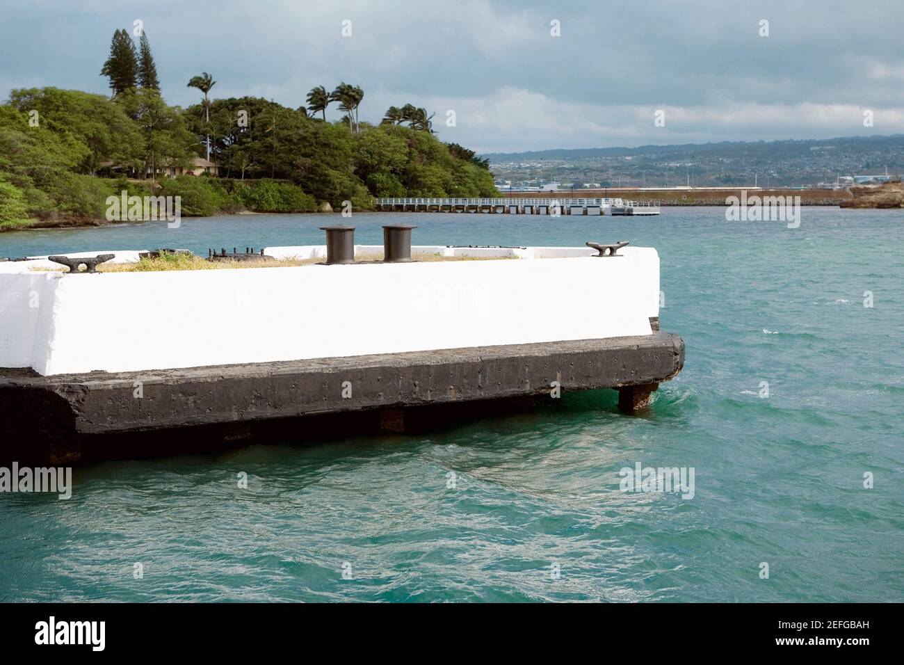 Pearl harbor pier hi-res stock photography and images - Alamy
