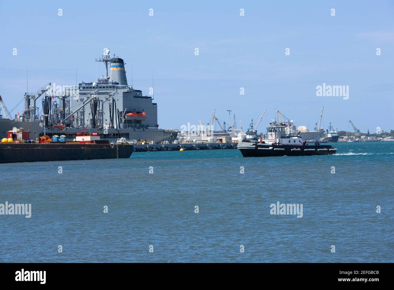 Military loading dock hi-res stock photography and images - Alamy