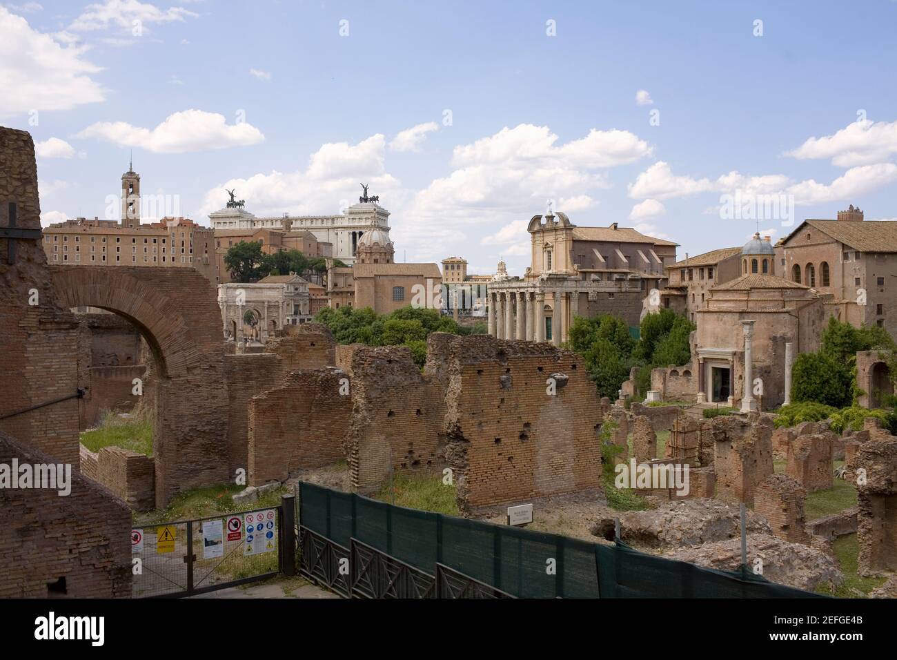 Roman buildings built hi-res stock photography and images - Alamy