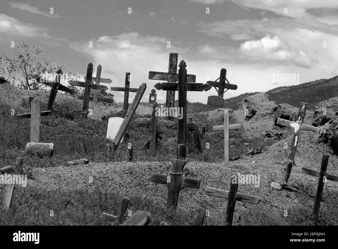 Native american cemetery hi-res stock photography and images - Alamy