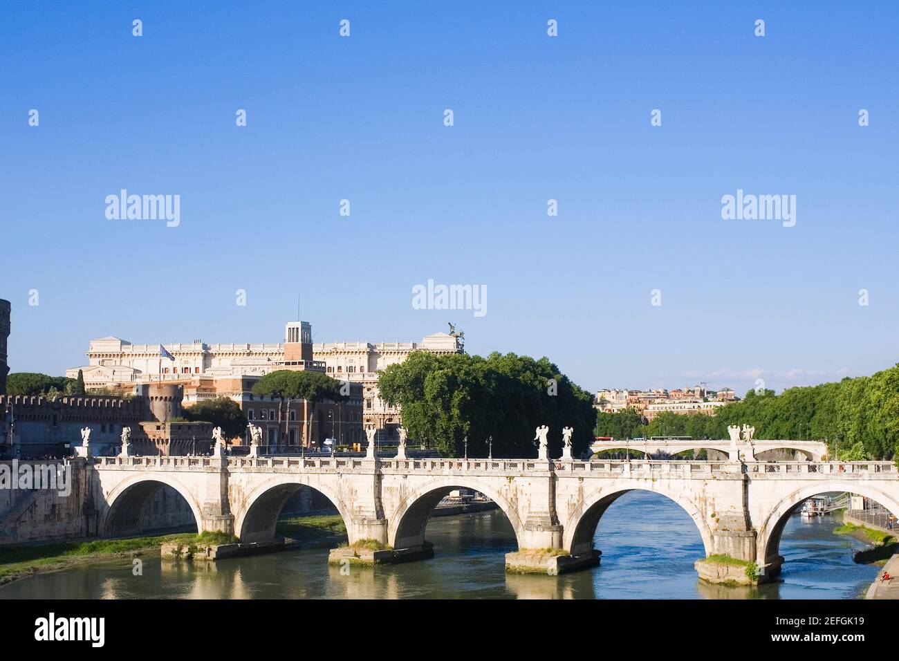 Architecture blue bridge hi-res stock photography and images - Alamy