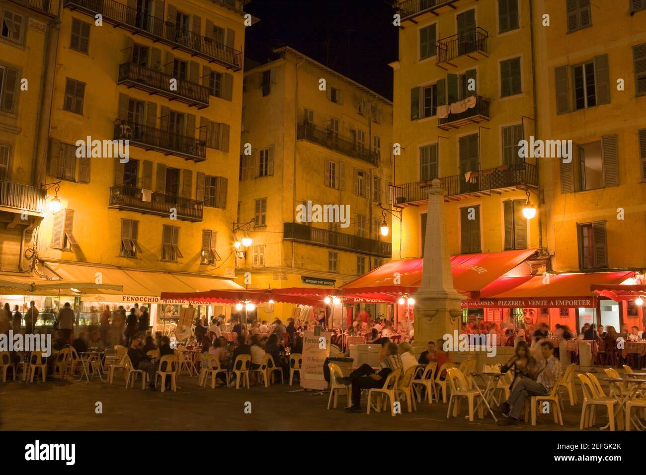 Cafe night nice hi-res stock photography and images - Alamy