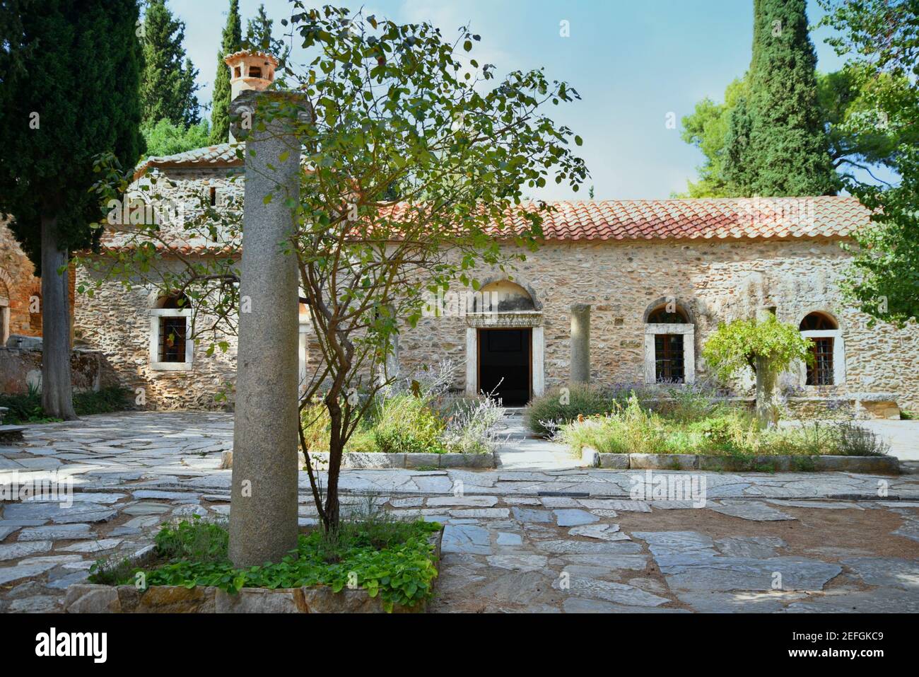 Greek polychrome architecture hi-res stock photography and images - Alamy