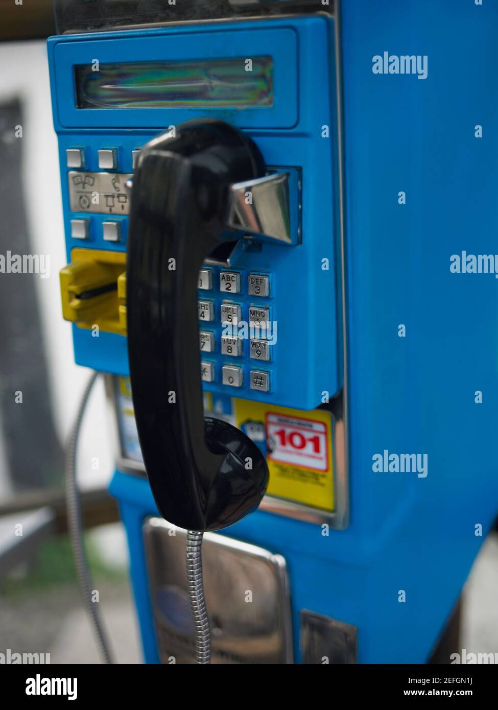 Telephone booth in america hi-res stock photography and images - Alamy