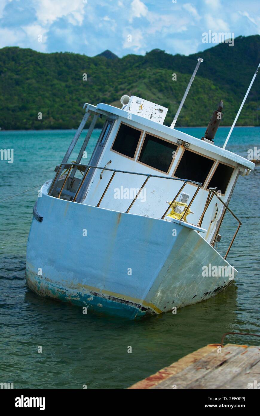 Boat Sinking High Resolution Stock Photography and Images - Alamy