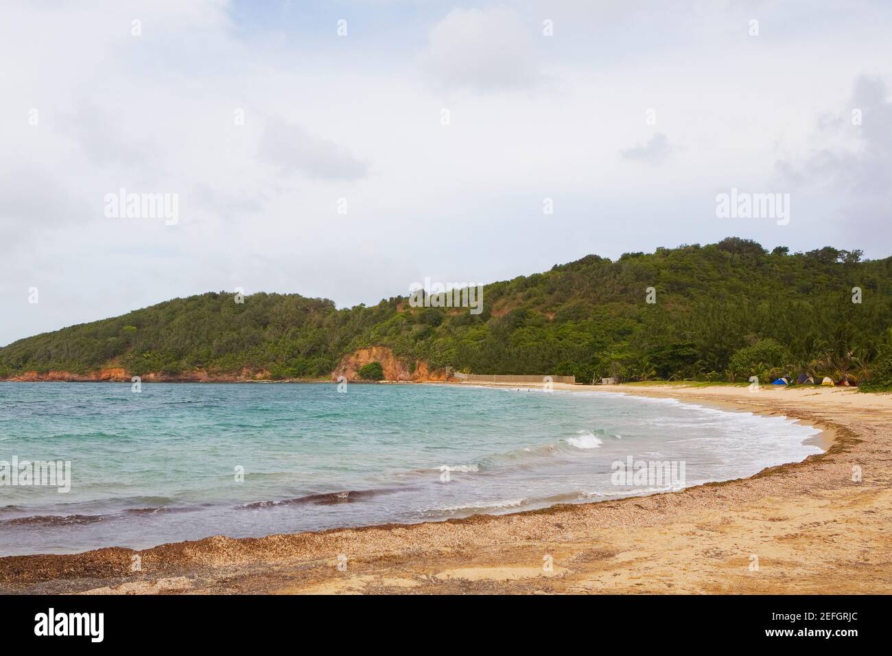 Mountain at the seaside, Paya Bay Resort, Roatan, Bay Islands, Honduras ...