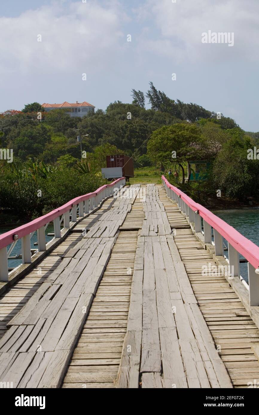 Bridge over the sea, Dixon Cove, Roatan, Bay Islands, Honduras Stock ...