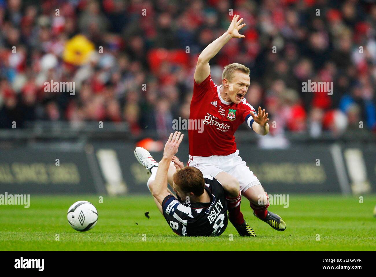 Grimsby towns craig disley hi-res stock photography and images - Alamy