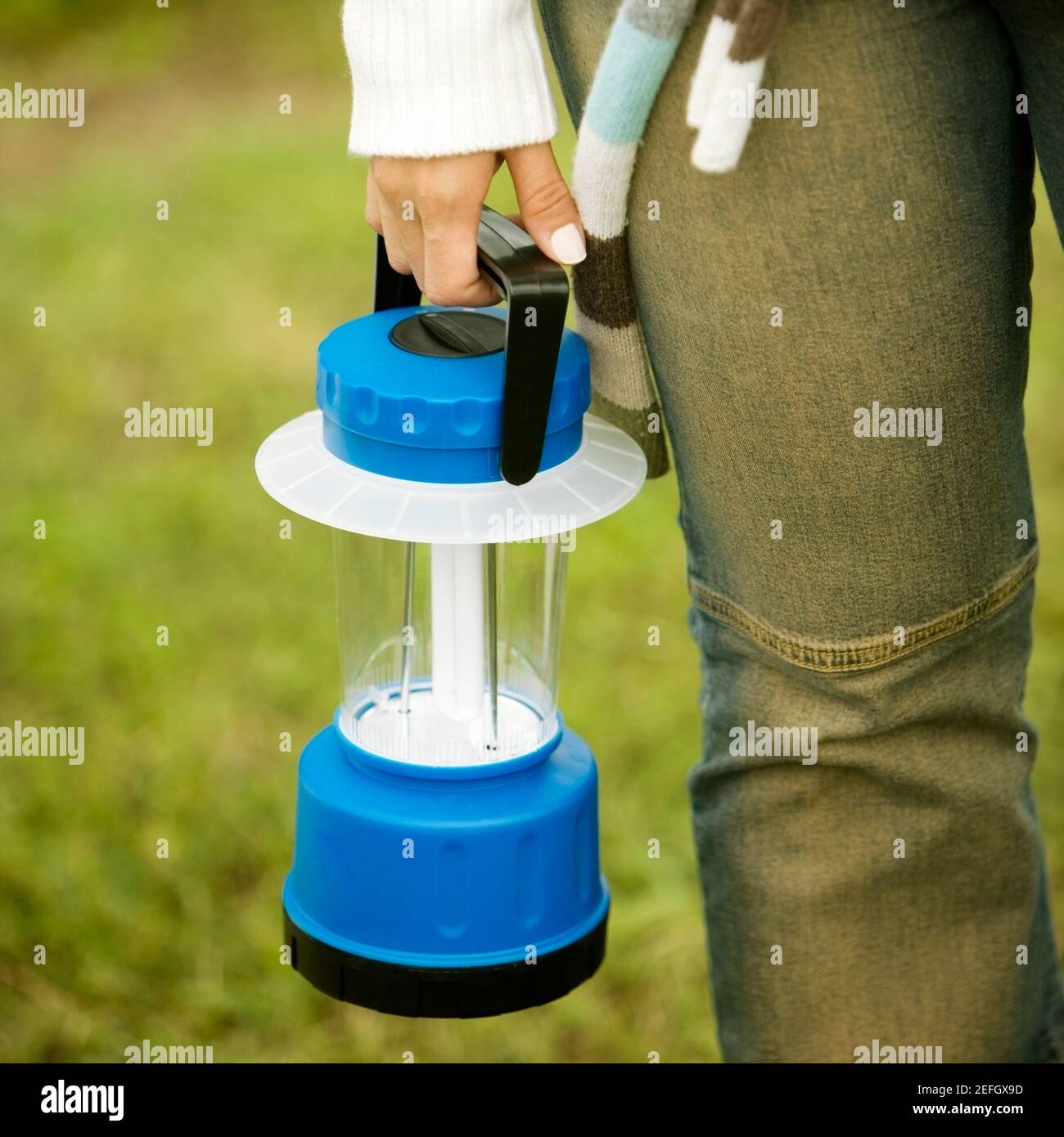 Square hand lantern hi-res stock photography and images - Alamy