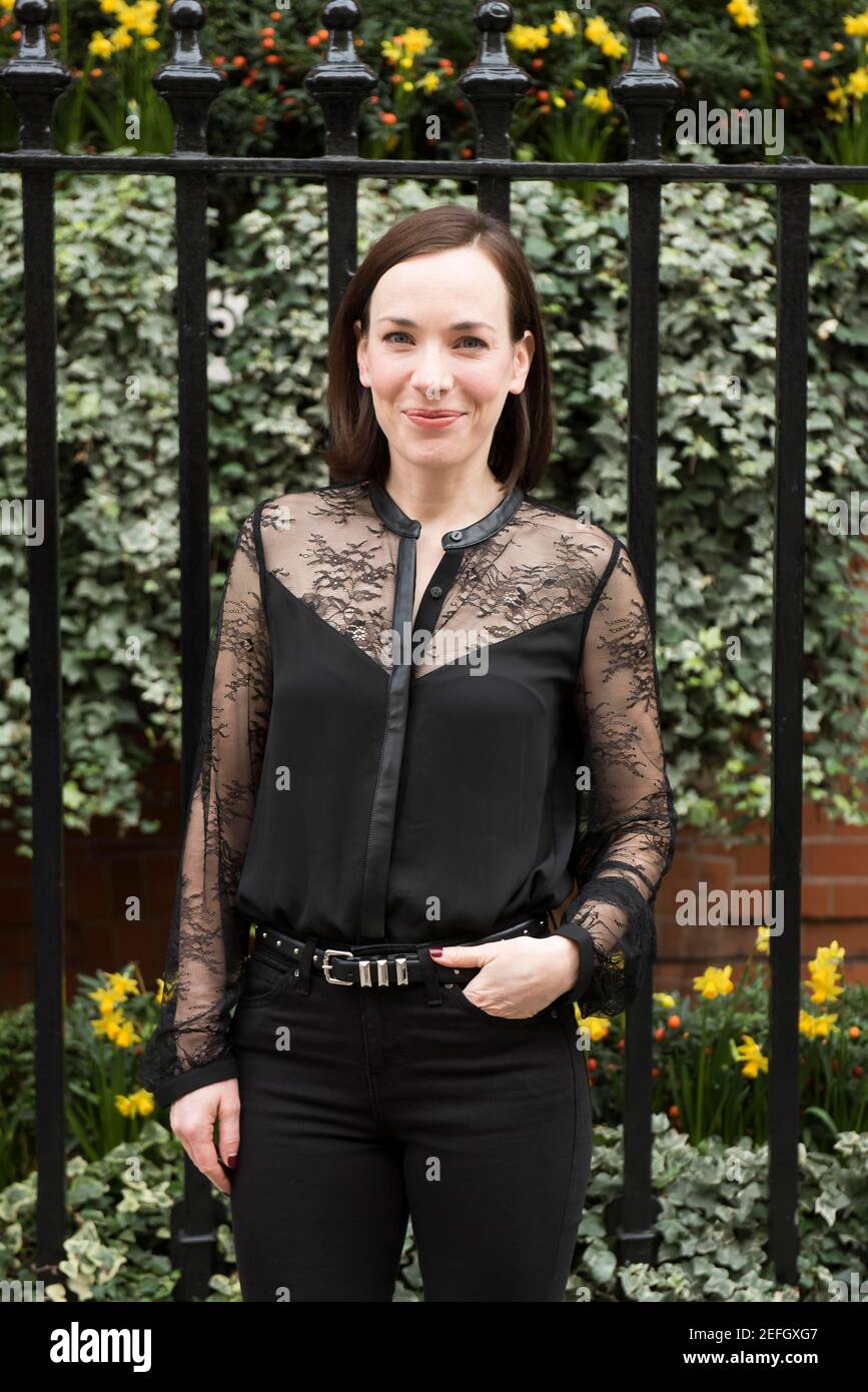 Laura main call the midwife hi-res stock photography and images - Alamy