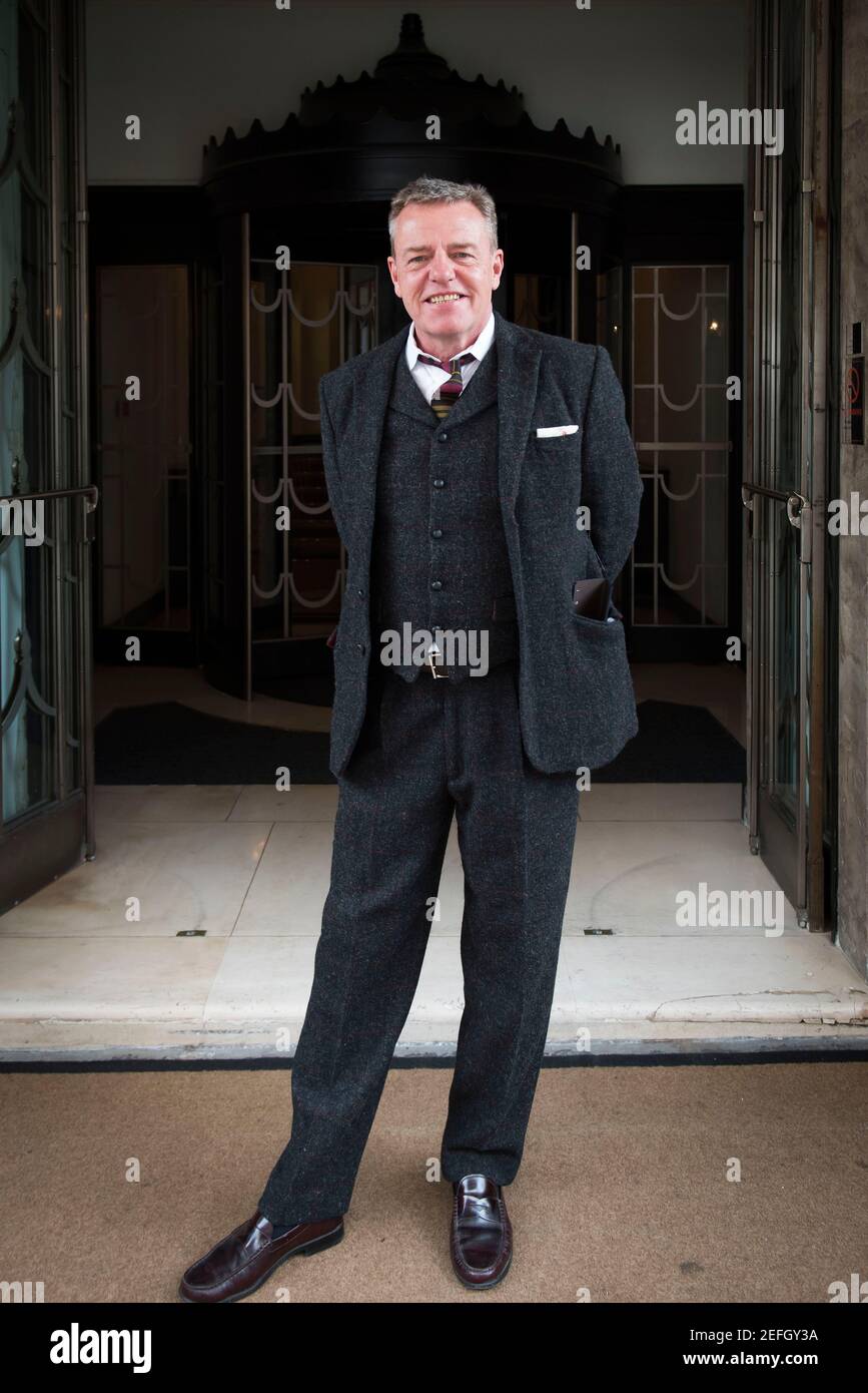 Madness band 80s hi-res stock photography and images - Alamy