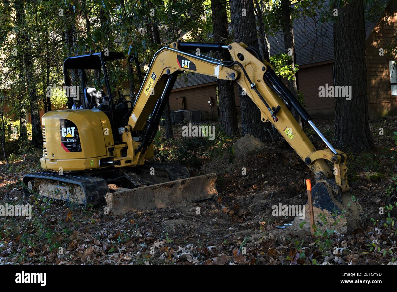 Caterpillar bucket hi-res stock photography and images - Alamy