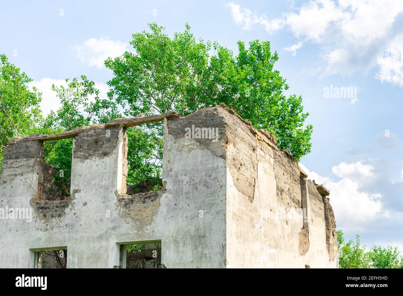 Forgotten places hi-res stock photography and images - Alamy