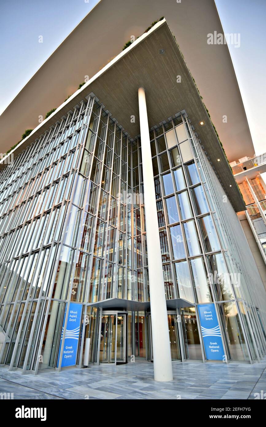 Suspended glass canopy hi-res stock photography and images - Alamy