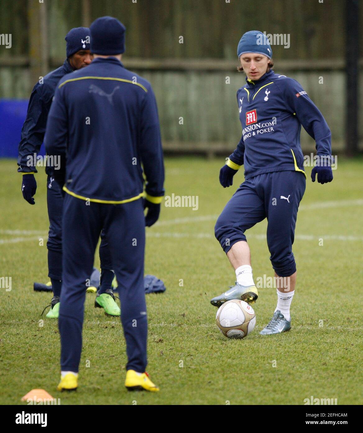 10 luka modric hi-res stock photography and images - Alamy