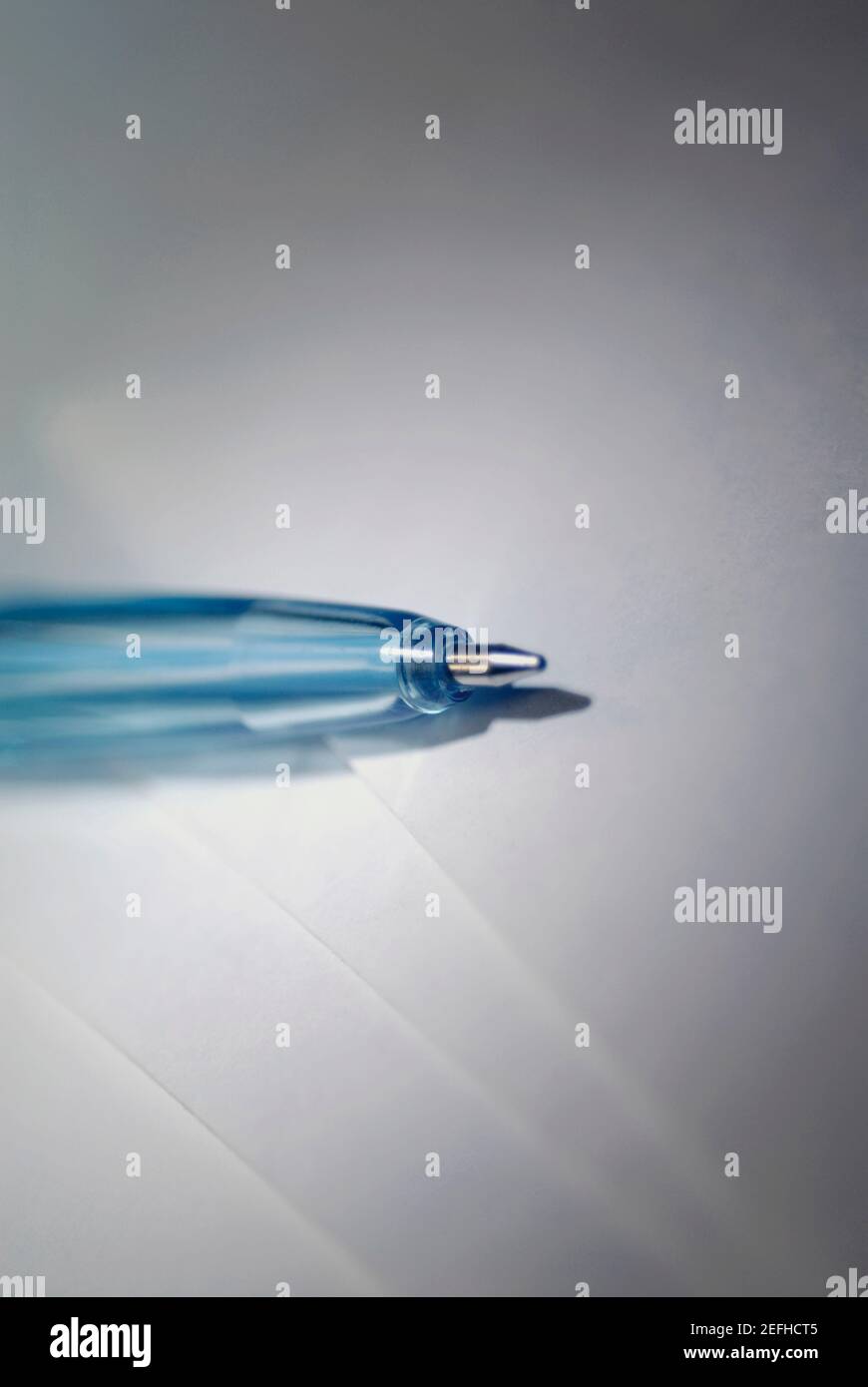 Low pen hi-res stock photography and images - Alamy