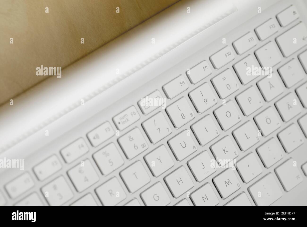 Inside a computer keyboard hi-res stock photography and images - Alamy