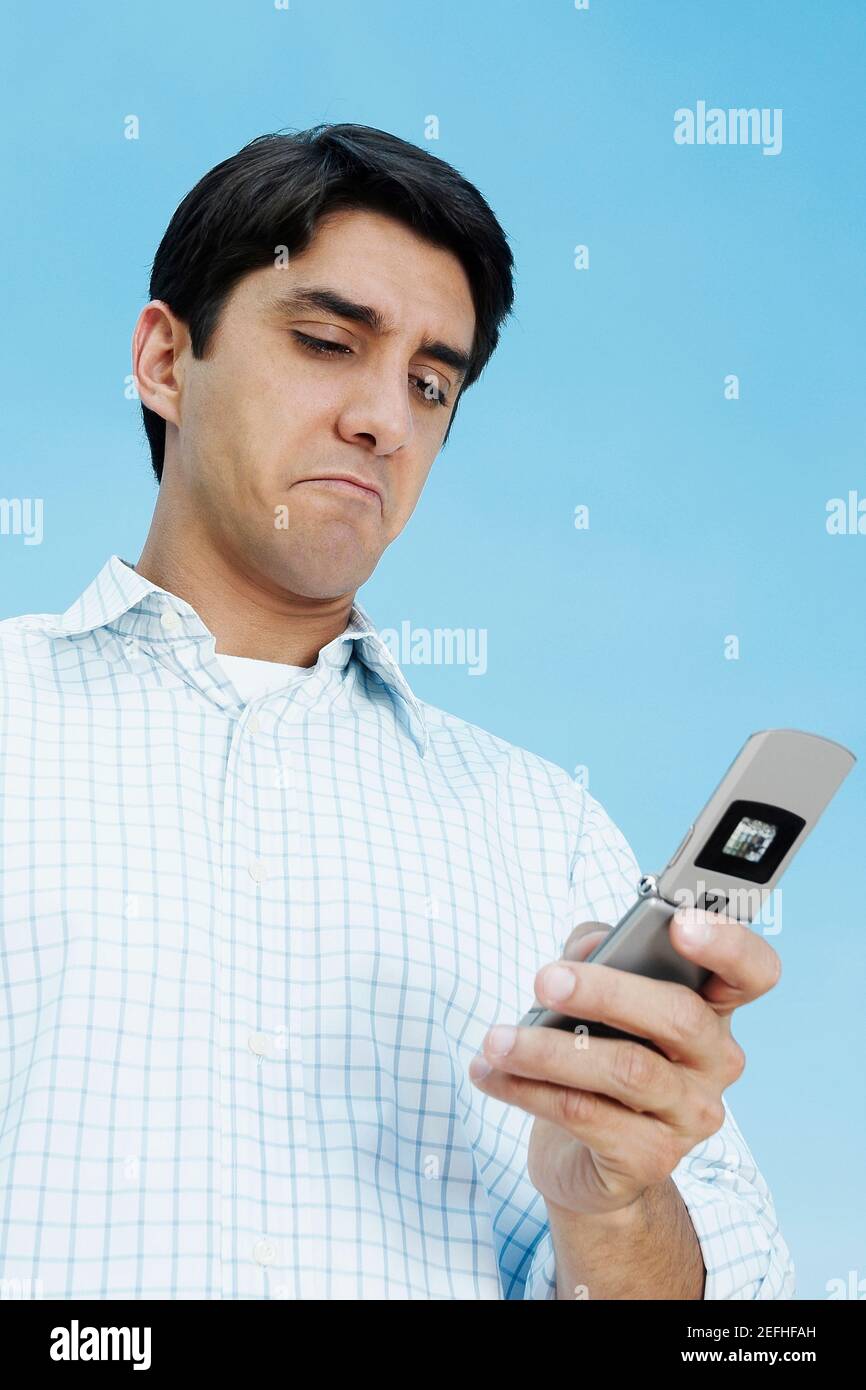 Black man making phone call hi-res stock photography and images - Alamy