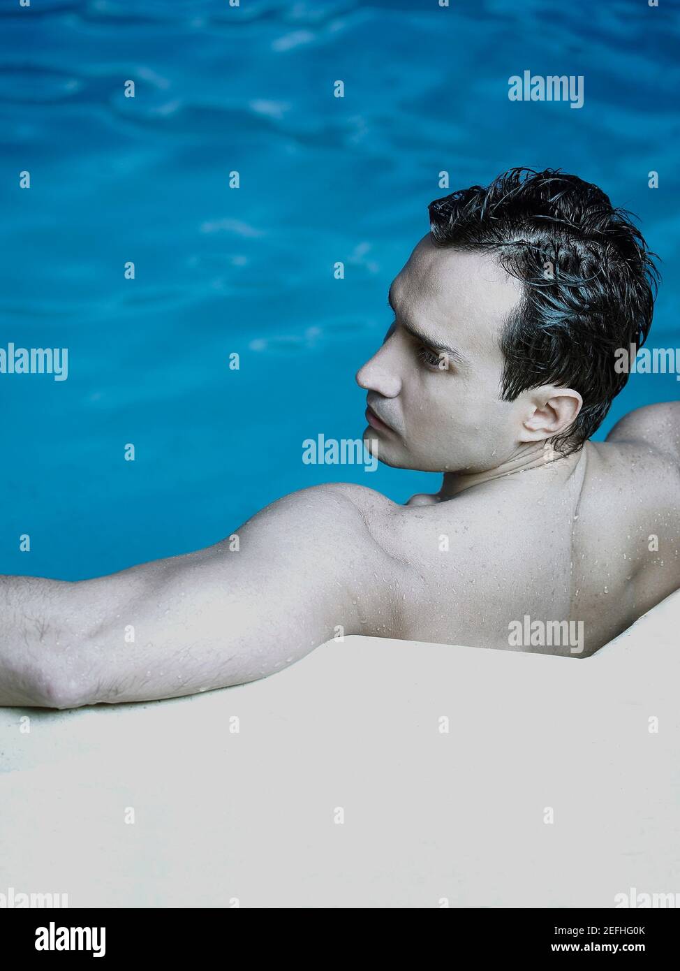 Leaning sideways hi-res stock photography and images - Alamy