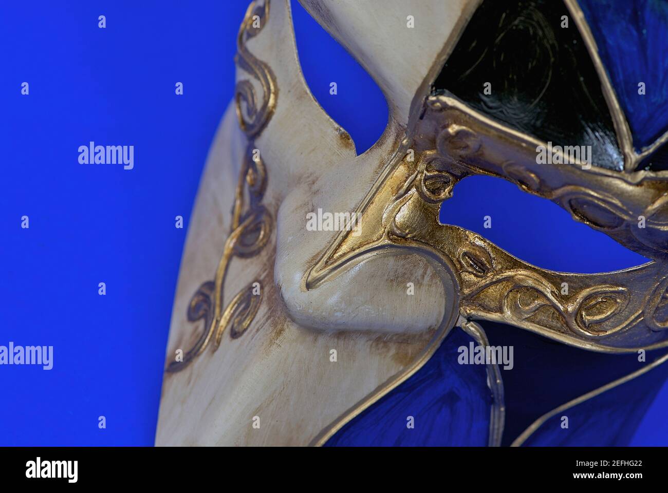 Full face masquerade mask hi-res stock photography and images - Alamy