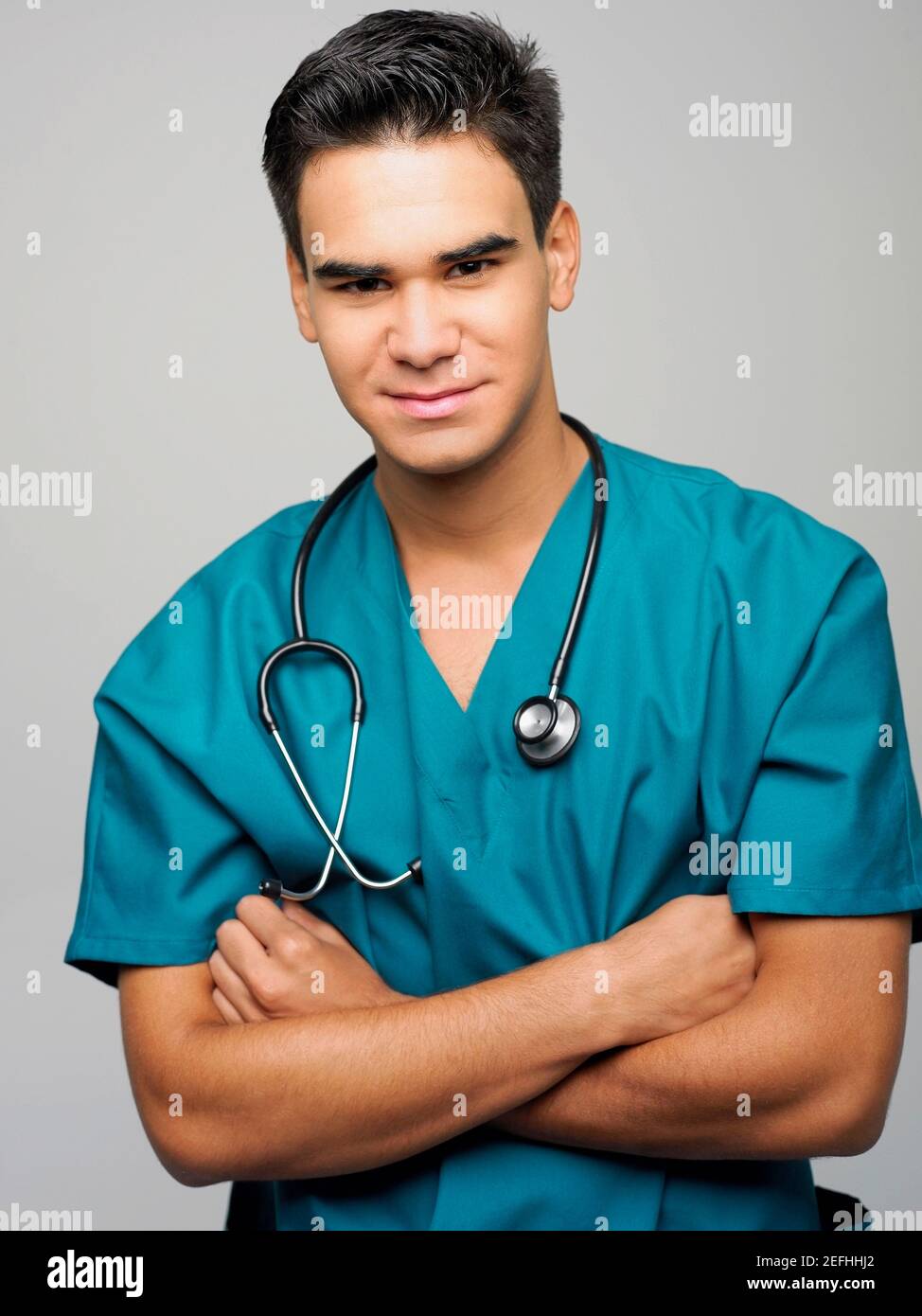 Male surgeon standing arms hi-res stock photography and images - Alamy