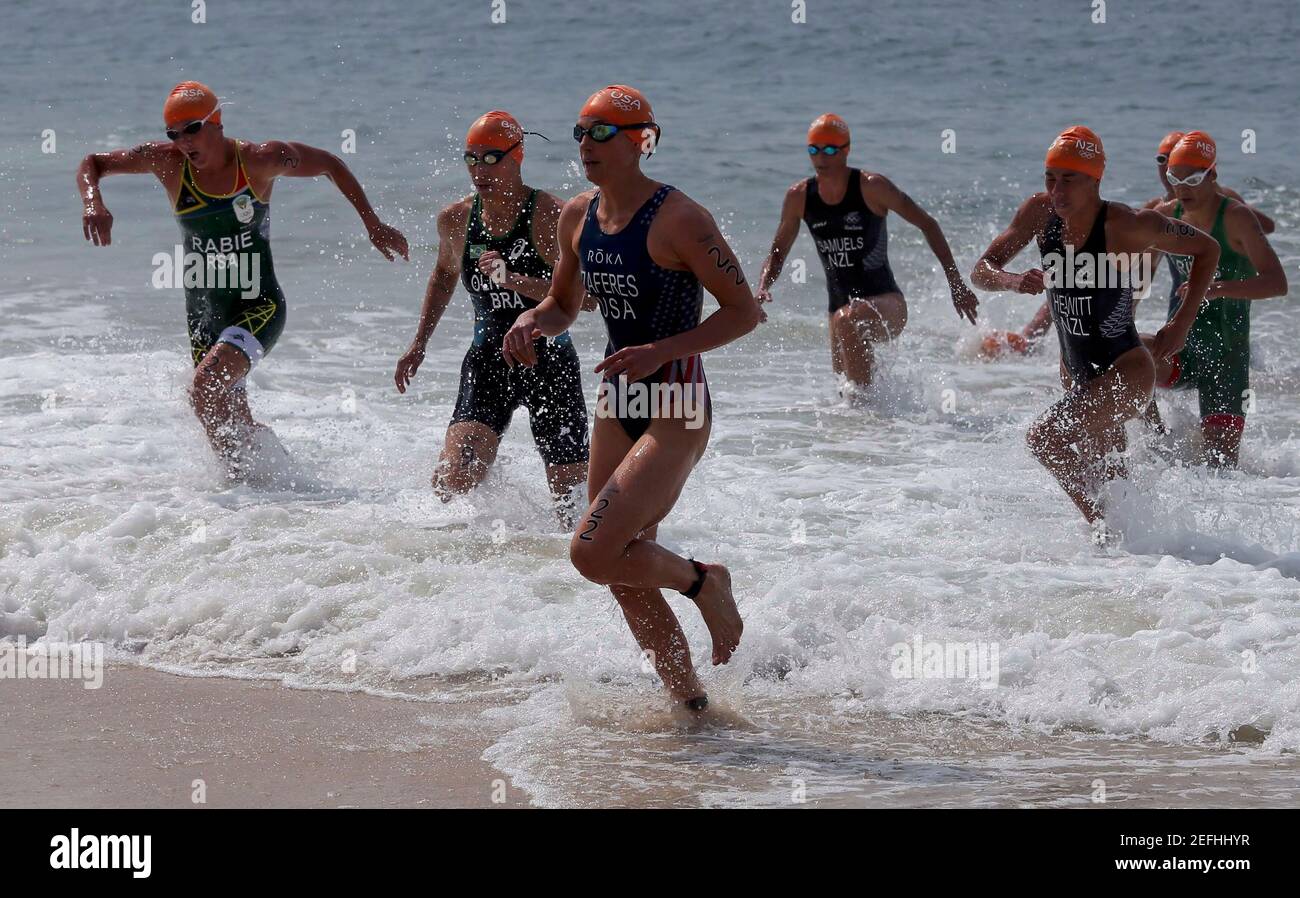 Andrea Hewitt High Resolution Stock Photography and Images - Alamy