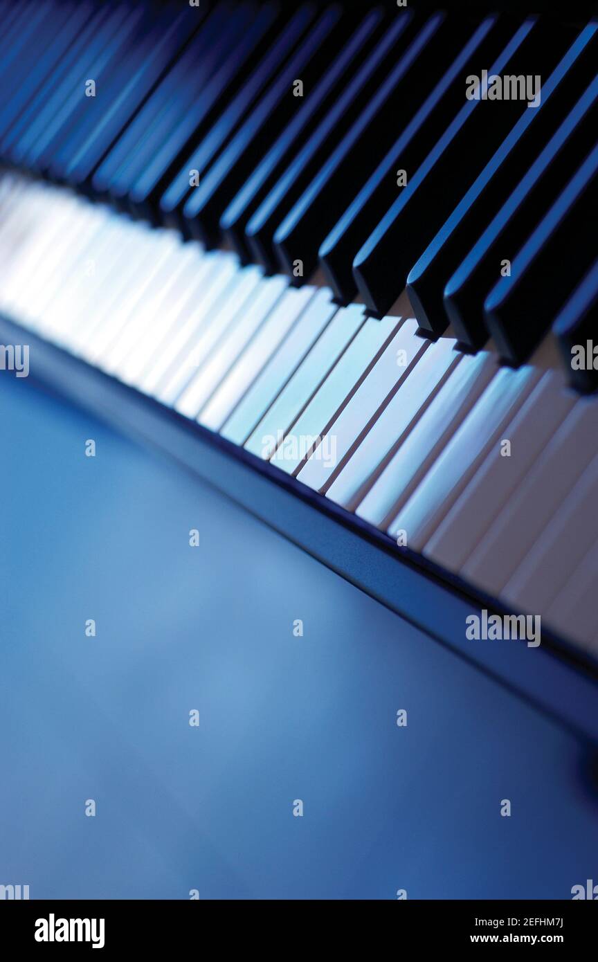 Above shot piano hi-res stock photography and images - Alamy