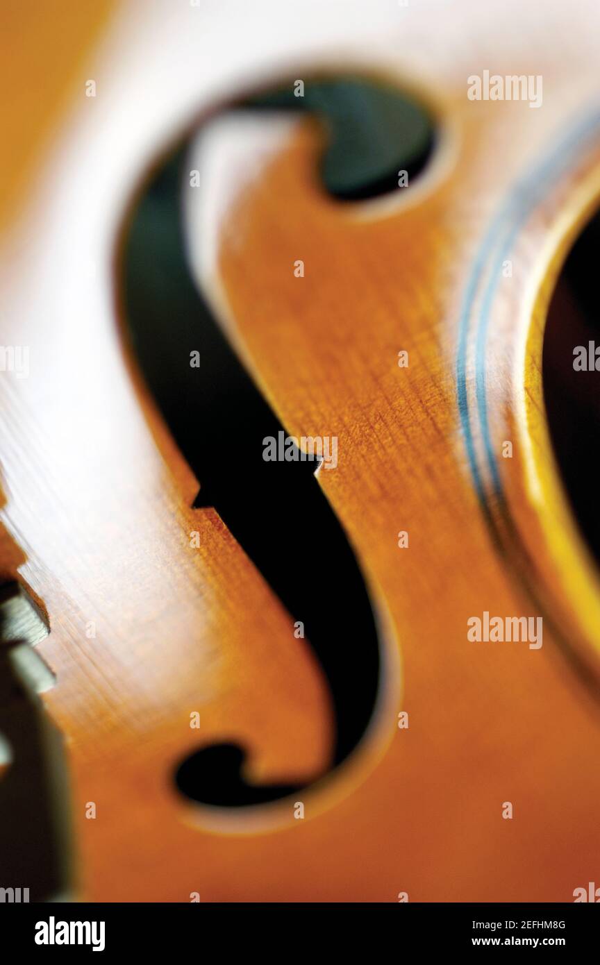 Extreme close-up of violin Stock Photo - Alamy