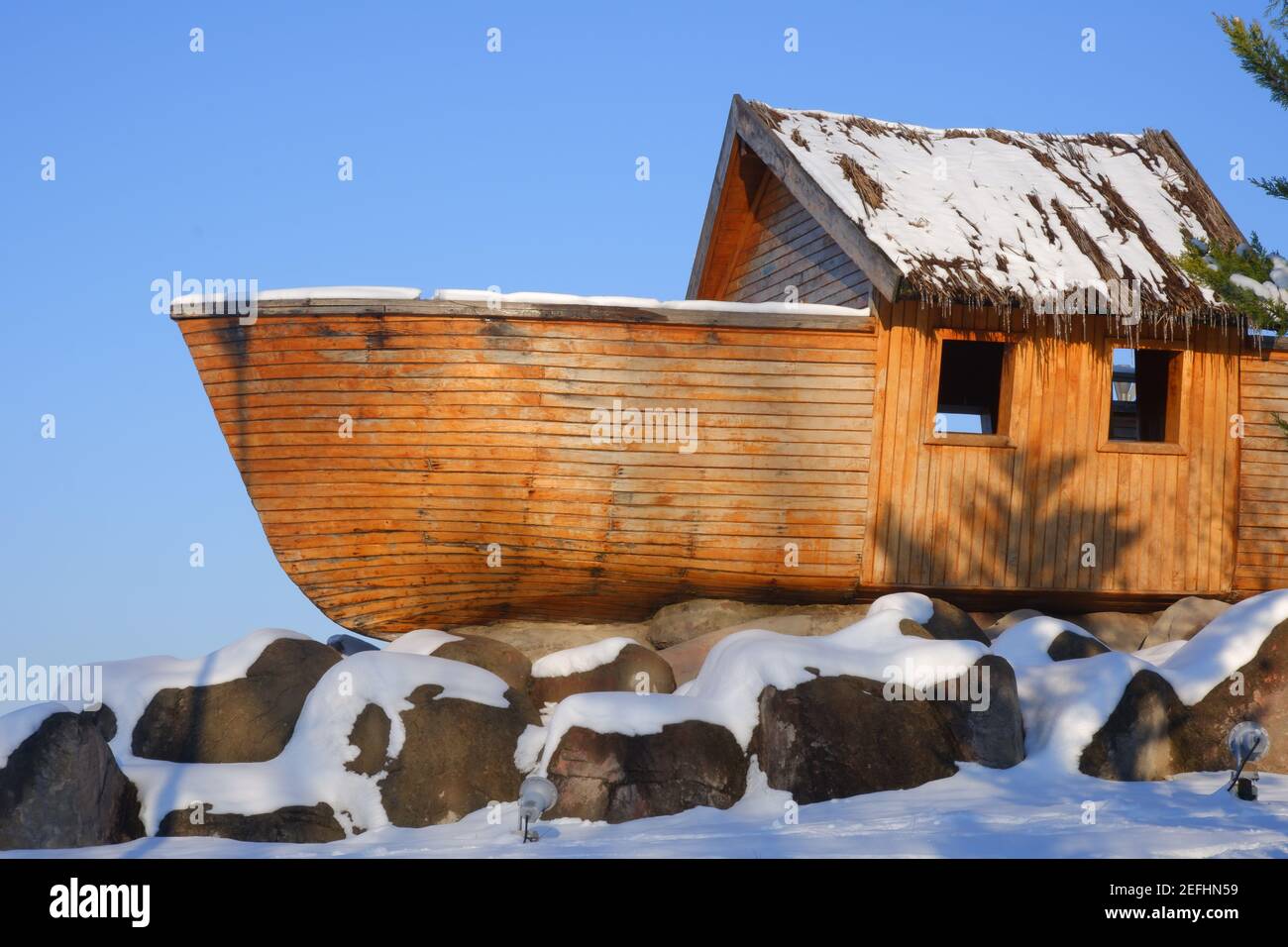 Medieval wooden boat hi-res stock photography and images - Alamy