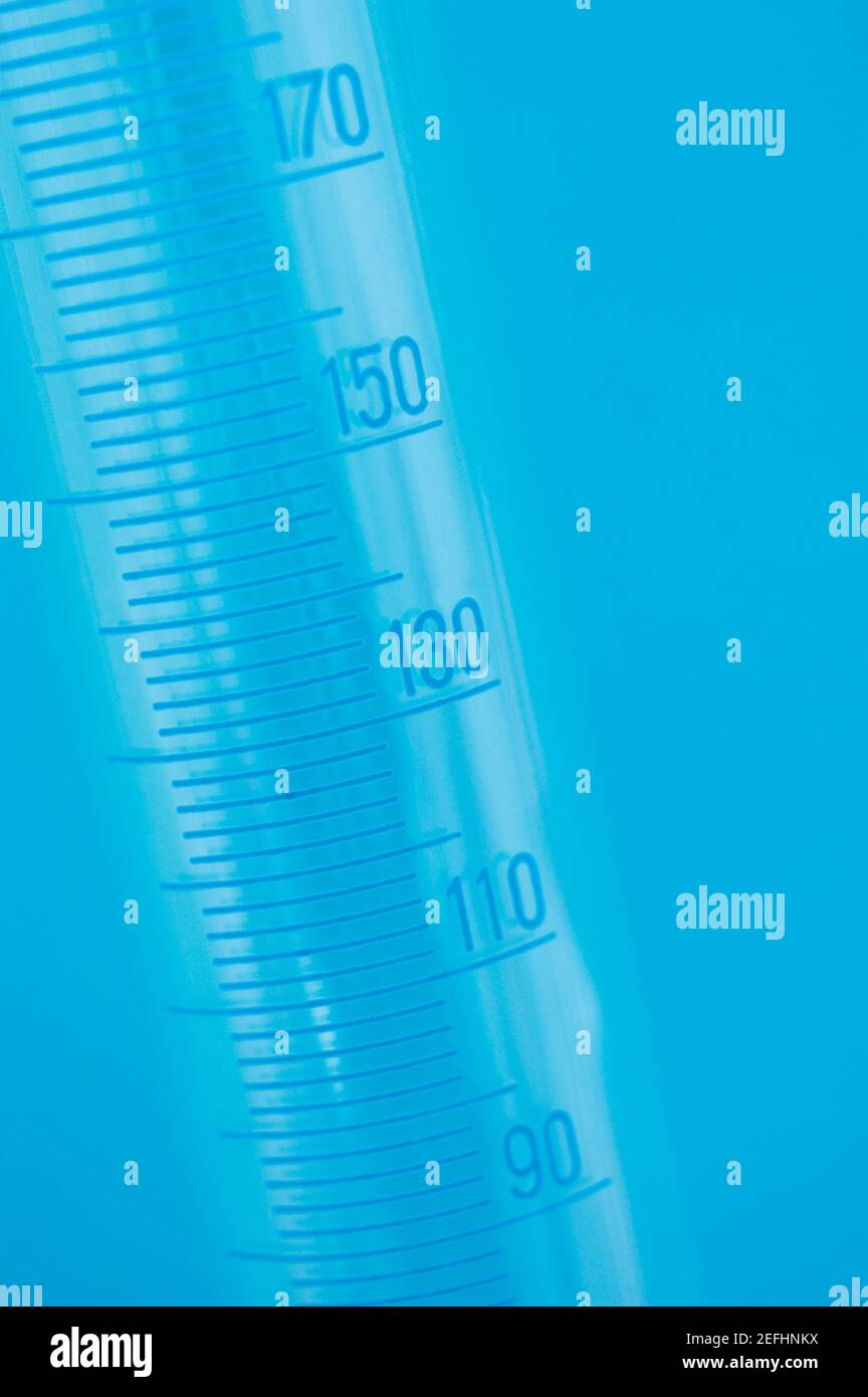 Pipette device hi-res stock photography and images - Alamy