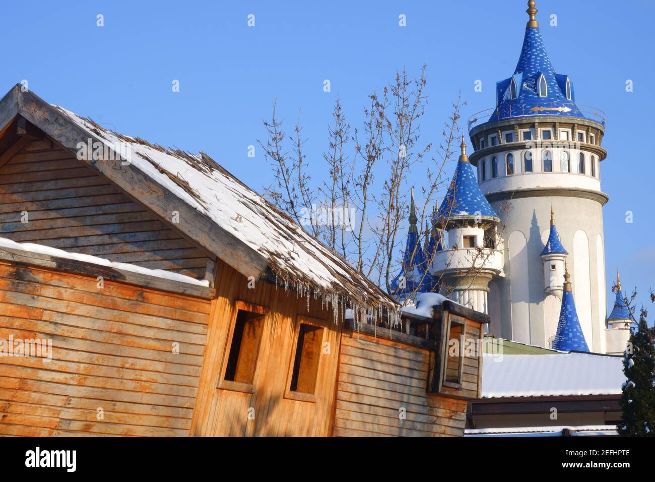 Medieval wooden boat hi-res stock photography and images - Alamy