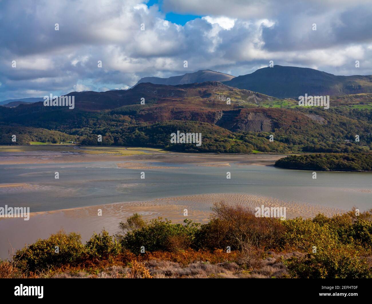 Mawddach estuary cadair idris hi-res stock photography and images - Alamy