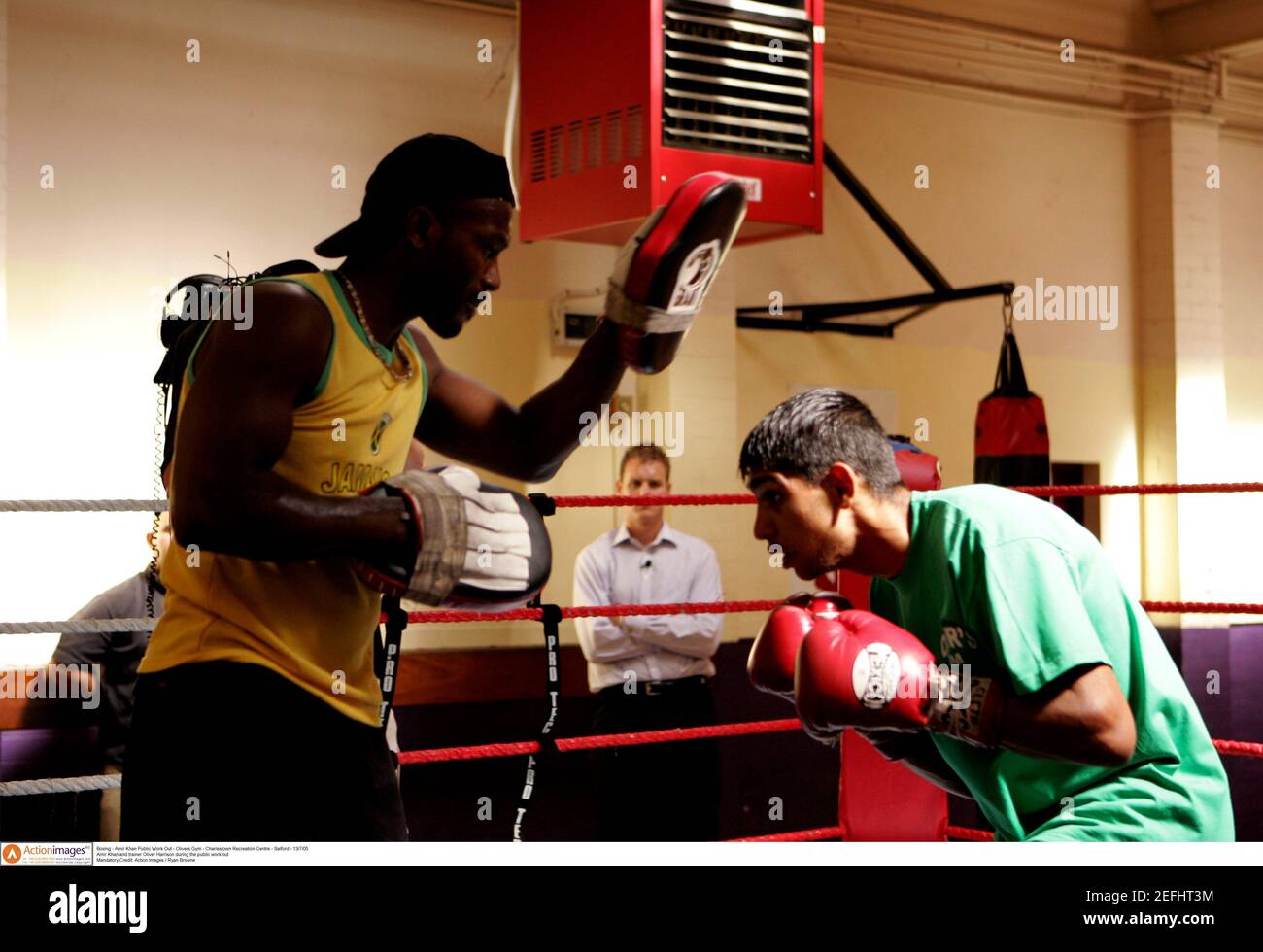 Trainer oliver harrison hi-res stock photography and images - Alamy